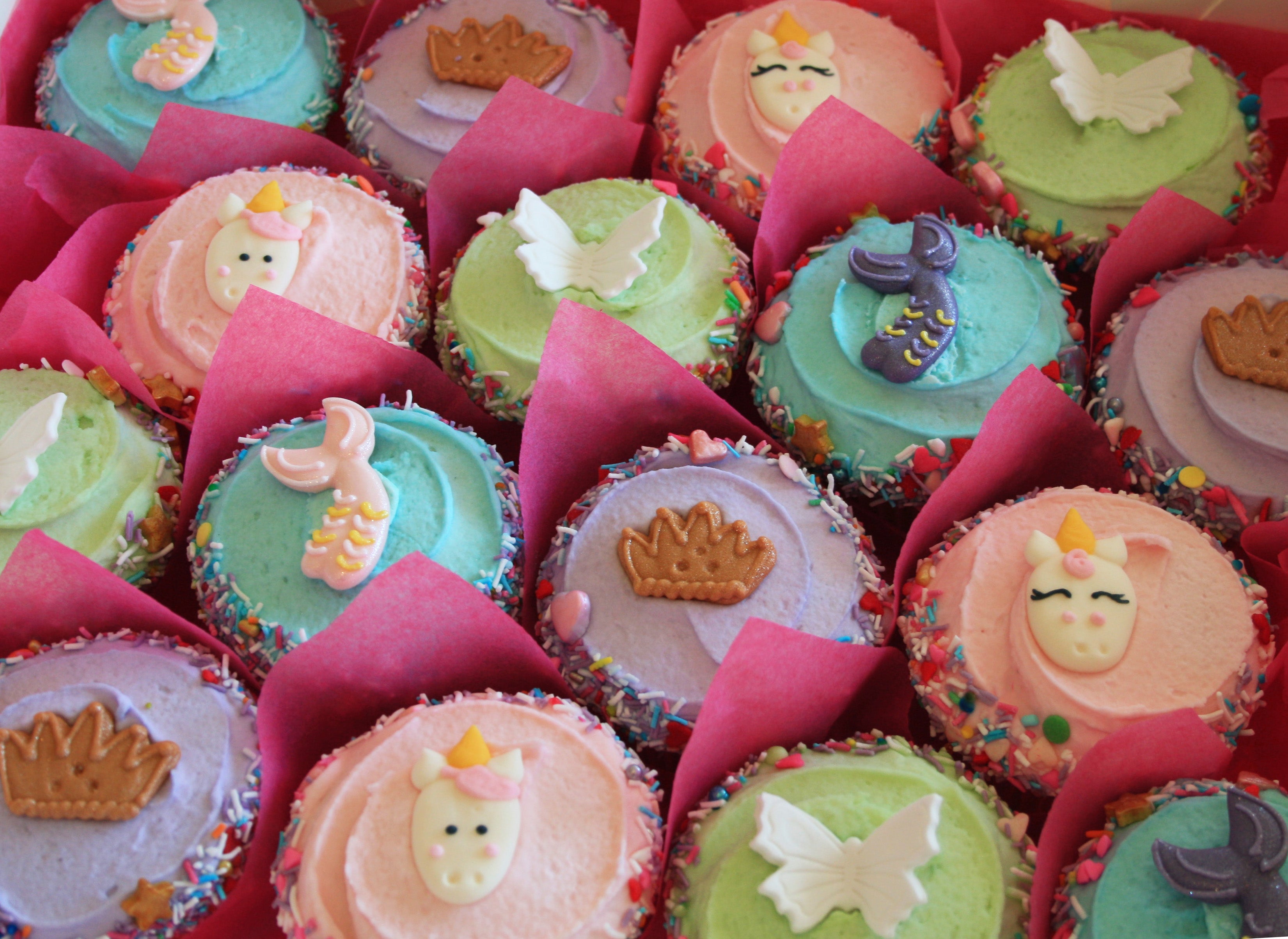 Themed Cupcakes – My Little Cupcake